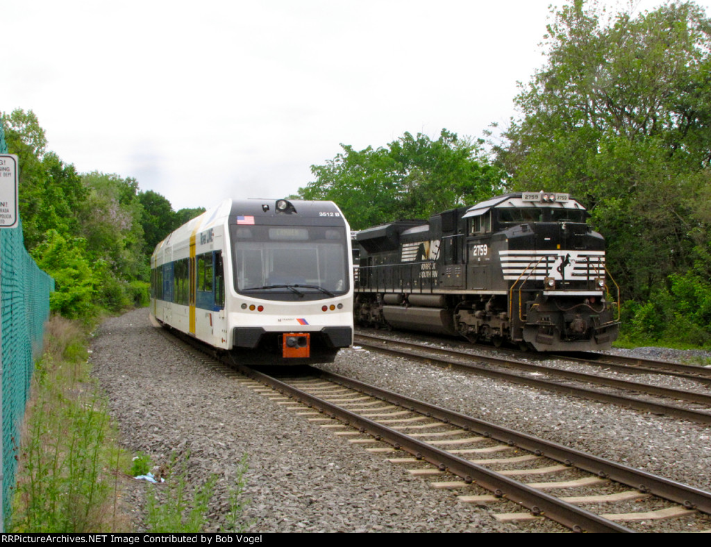 NJT 3512 and NS 2759